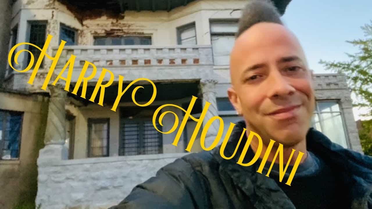 Houdini Funeral Draws 2,000 Mourners In Historic 1926 Ceremony - The ...